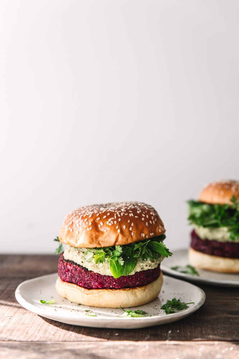 Burger veggie à la betterave + concours – Plus une miette dans l'assiette